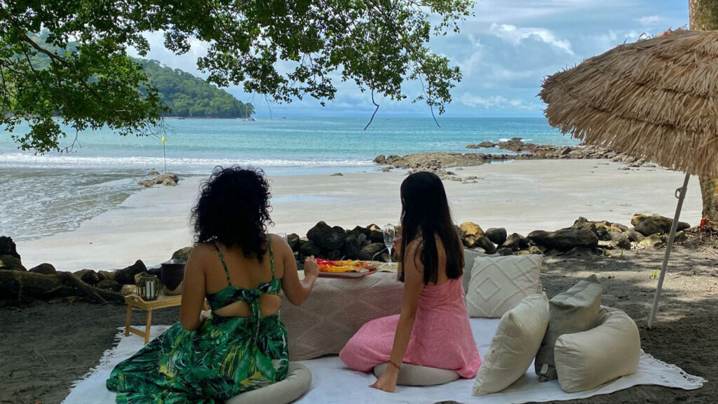 Tulemar | Tulemar Beach