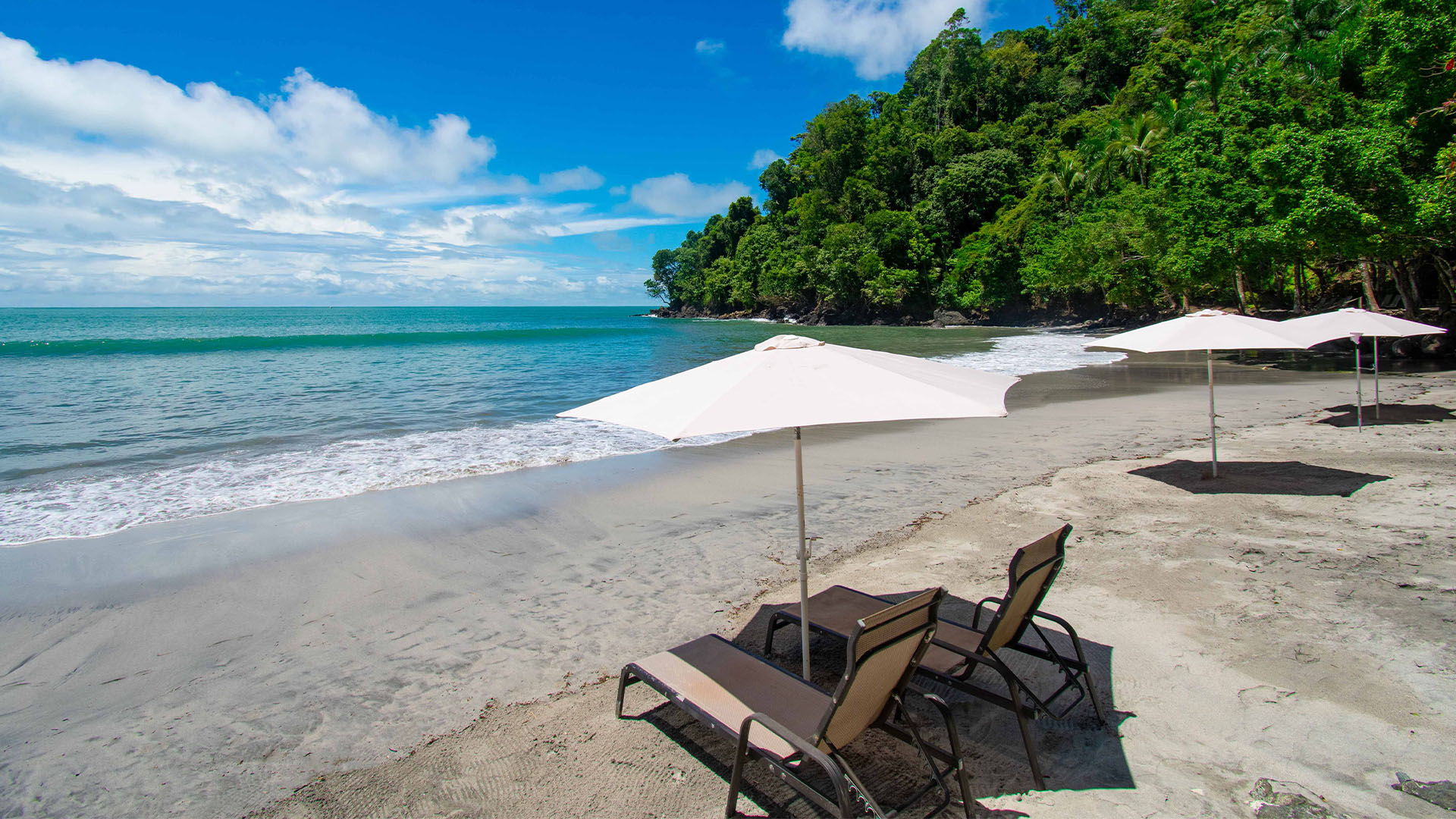 Tulemar | Tulemar Beach